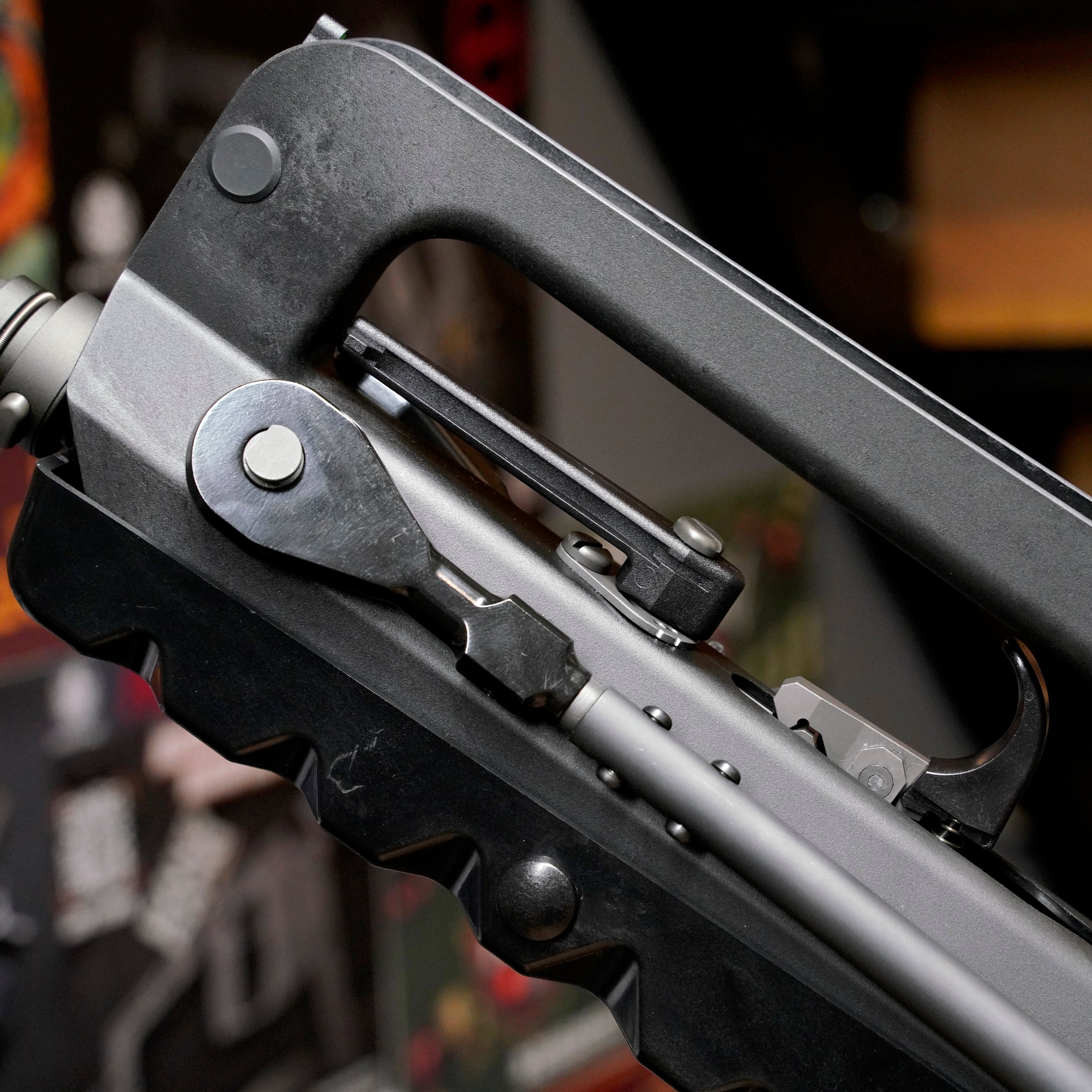 Northeast FAMAS F1 GBB – Bang Bang Airsoft